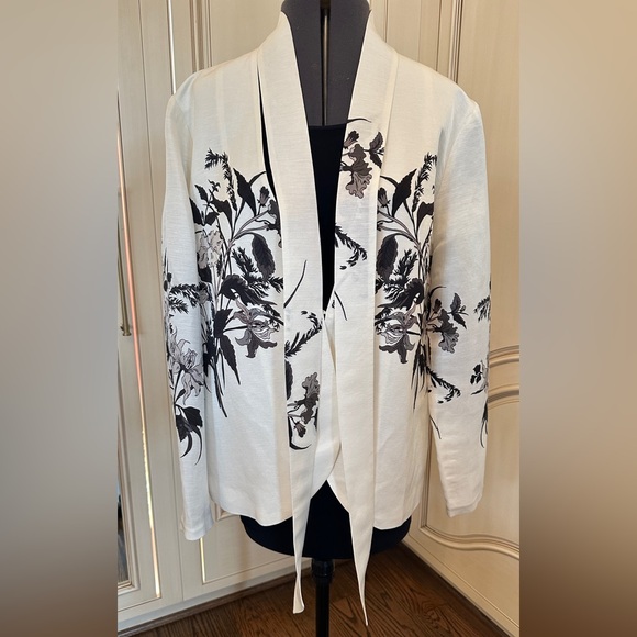 Anne Fontaine | Jackets & Coats | Beautiful Anne Fontaine Floral Print ...